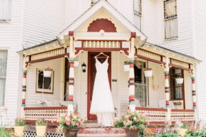 A Rustic & Whimsical Turkey Run Wedding {Skye & Levi} - Bailey Elle ...
